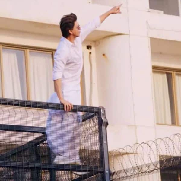 Inside pictures of Shah Rukh Khan and Gauri Khan's Rs 200 crore mansion ...