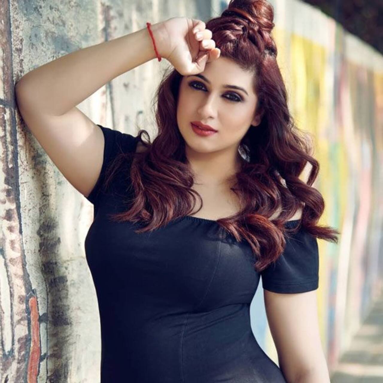 Before Poonam Pandey, these 11 TV actress were subjected to domestic ...