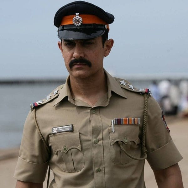 Ram Charan in RRR, Akshay Kumar in Sooryavanshi - Check out the ...