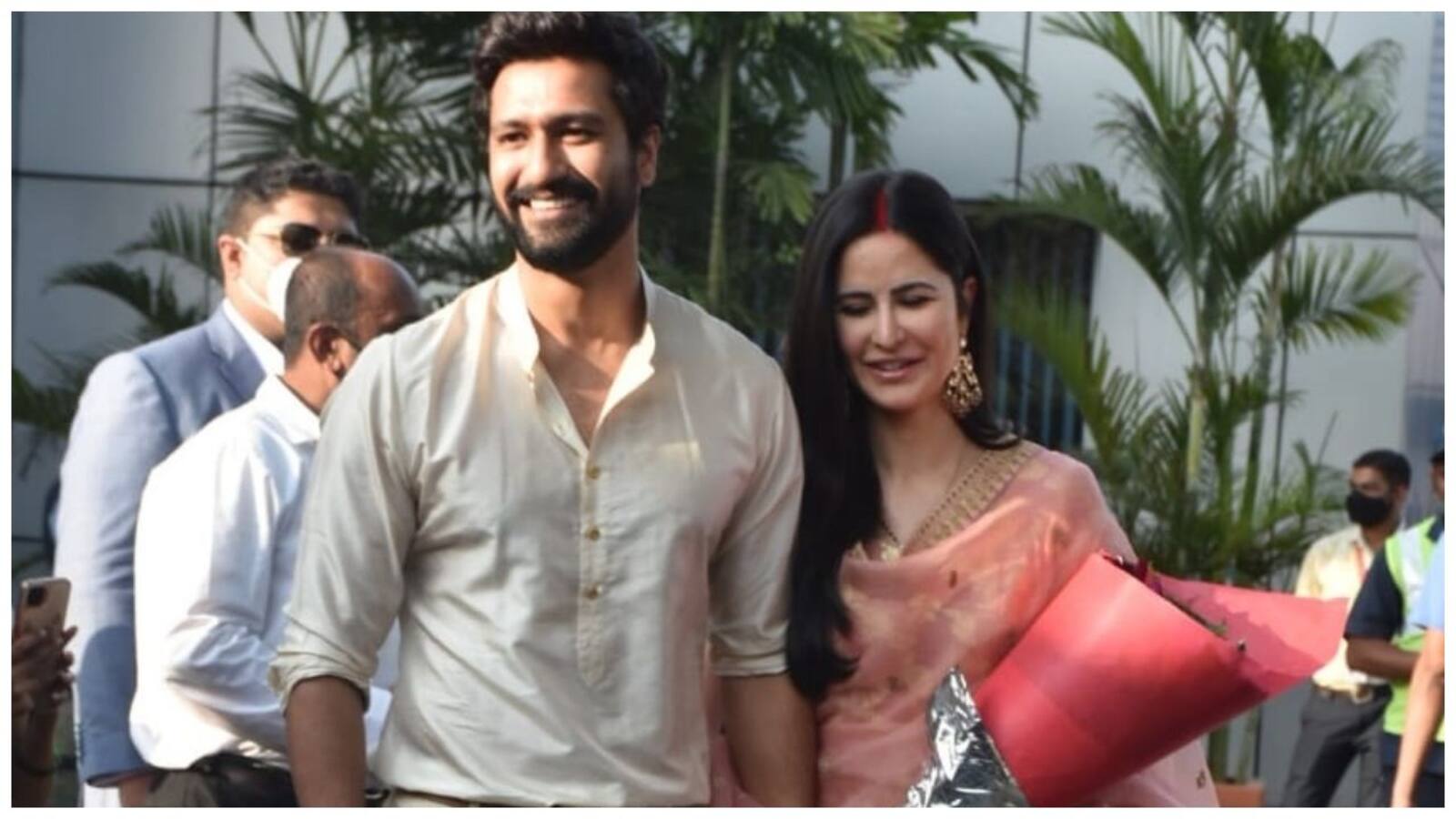 Vicky and Katrina Wedding Reception: This is what the couple will wear ...
