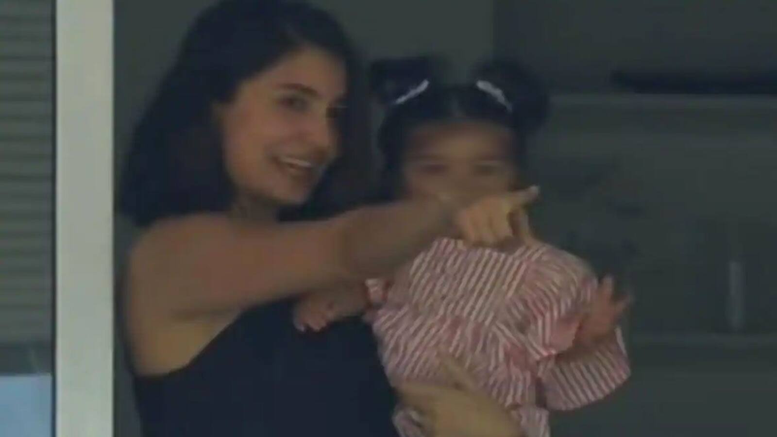 Virat Kohli - Anushka Sharma's baby girl Vamika creates meltdown on ...