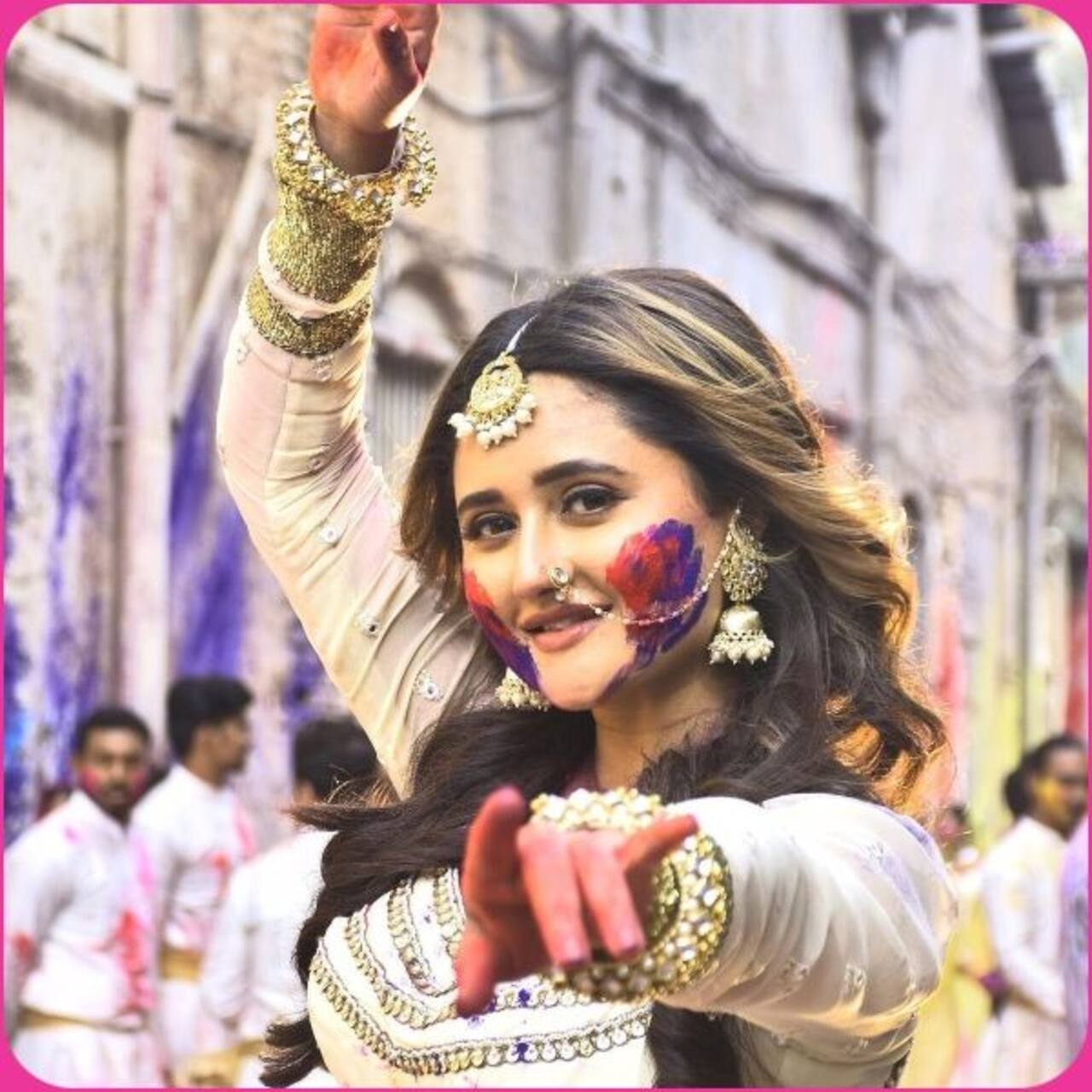Holi 2022: Rashami Desai, Umar Riaz, Nakuul Mehta, Rupali Ganguly and ...