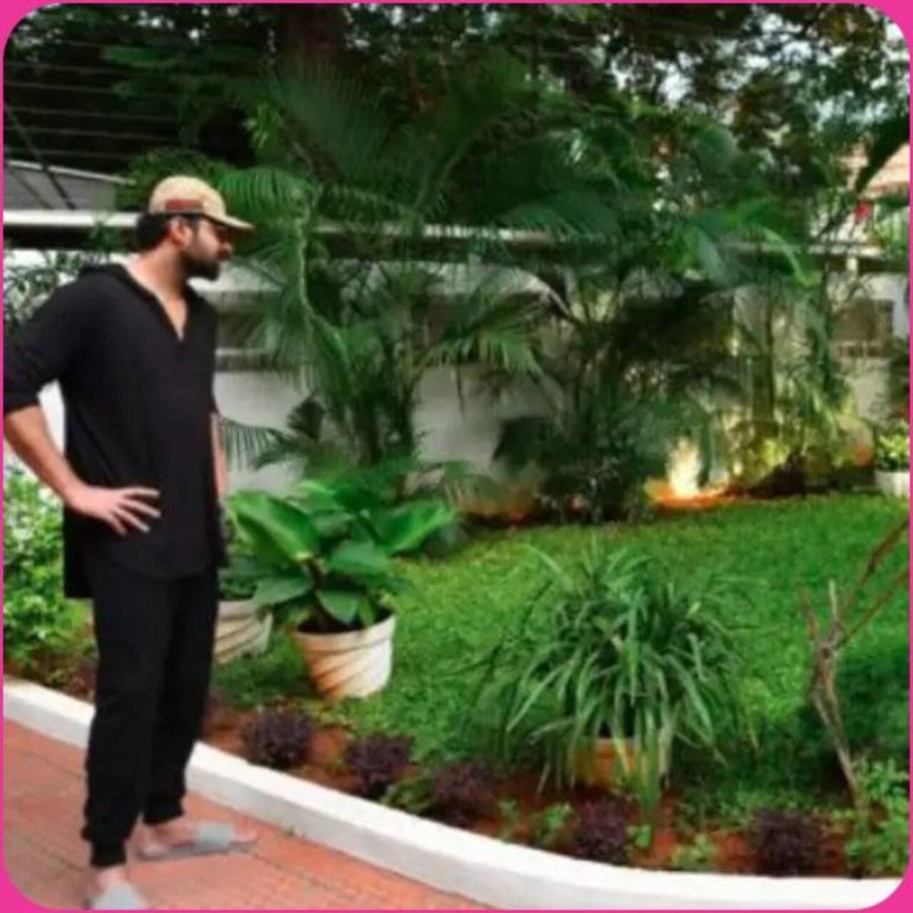 करोड़ों के आलीशान बंगले में रहते हैं प्रभास, पर्सनल जिम से लेकर शानदार ...