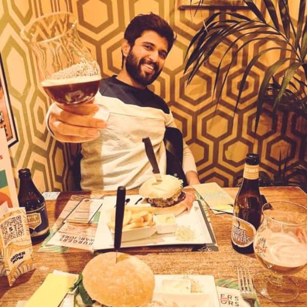 Liger actor Vijay Deverakonda's latest pic will set your mood for the ...