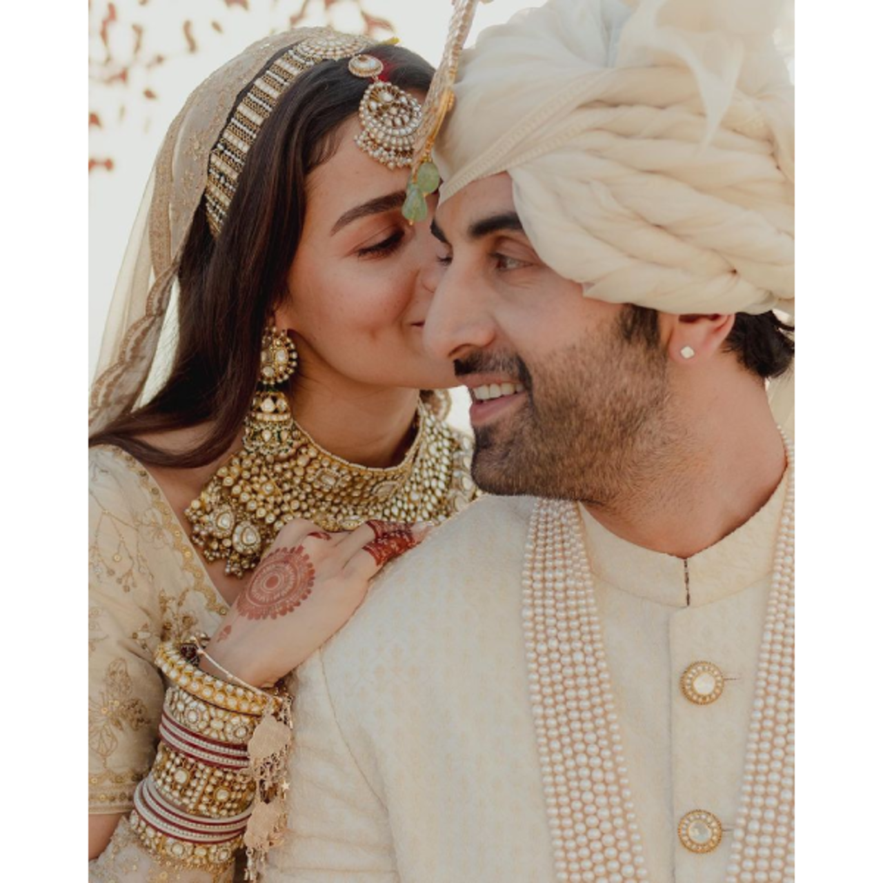 Alia Bhatt-Ranbir Kapoor, Vicky Kaushal-Katrina Kaif and more: Mushy ...