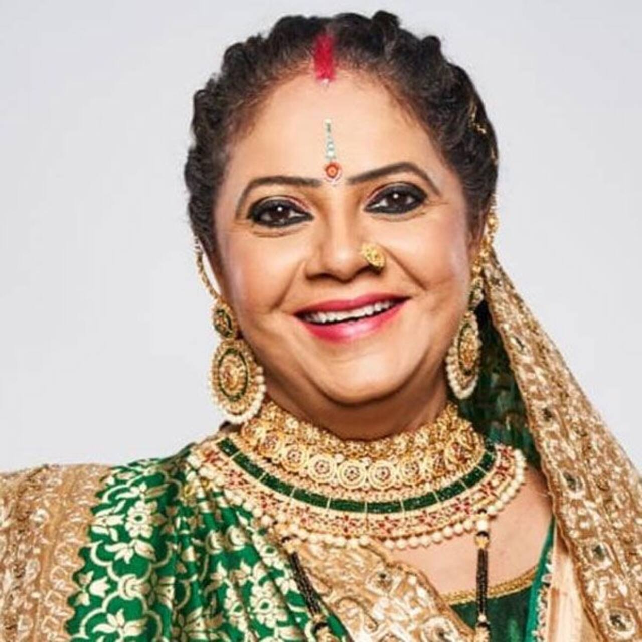 40 की उम्र पार करते ही टीवी की इन अदाकाराओं पर हुई पैसों की बारिश, एक ...