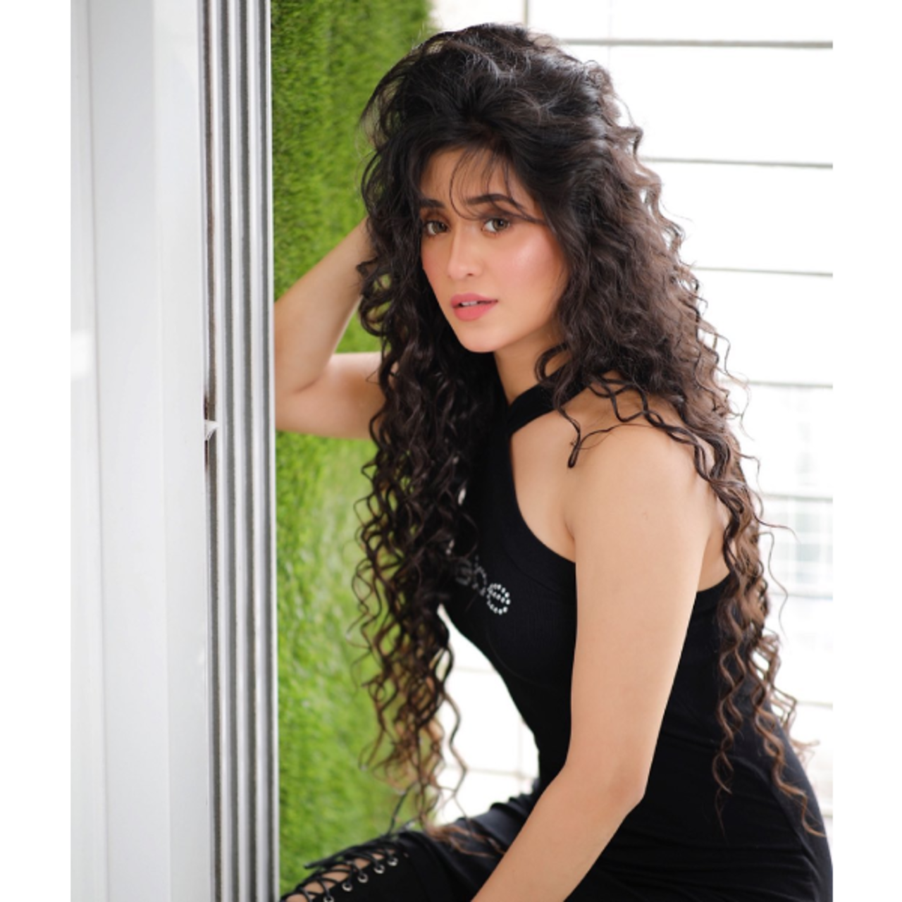 Khatron Ke Khiladi 12: Shivangi Joshi, Sriti Jha, Rubina Dilaik and ...