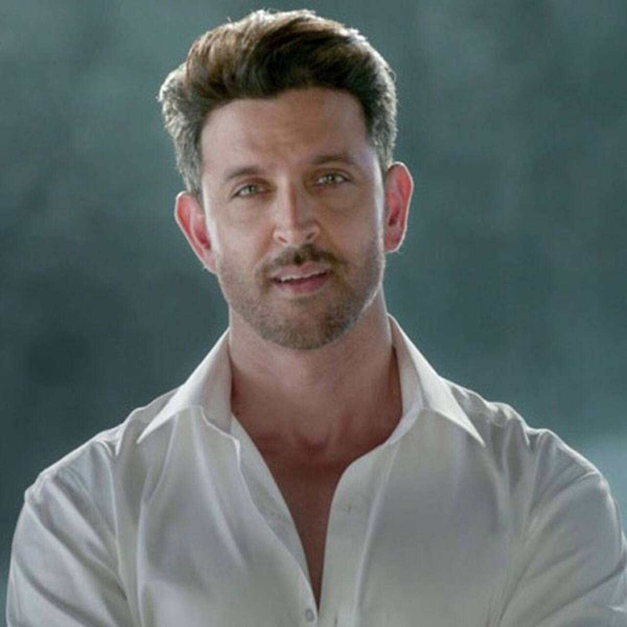 Shah Rukh Khan, Hrithik Roshan and more B-town actors who have the potential to deliver pan ...