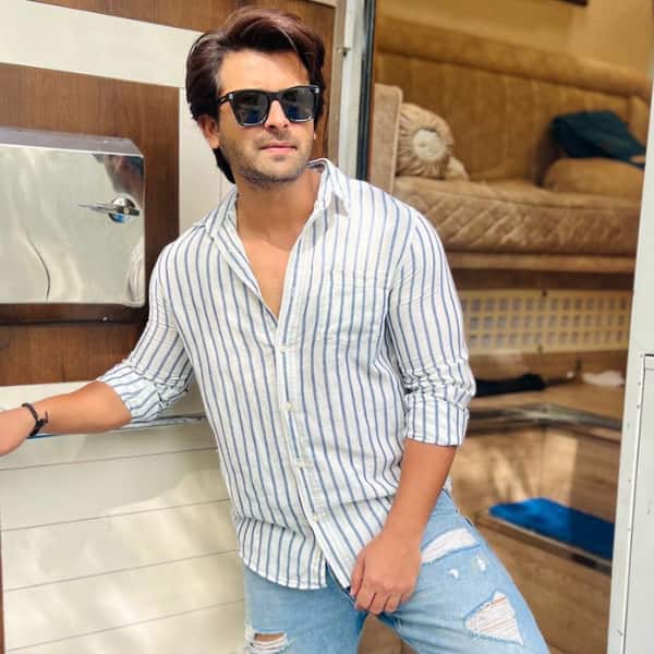 Happy birthday Shoaib Ibrahim: It's family above all for the Ishq Mein ...