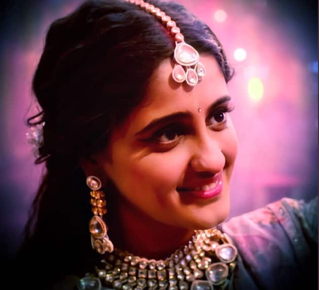 Ghum Hai Kisikey Pyaar Meiin fans school netizen who says Ayesha Singh ...