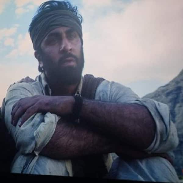 Shamshera movie review: 'Ranbir Kapoor delivers career best performance ...