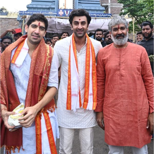 Brahmastra Movie Review: SS Rajamouli shares his analysis of Ayan ... Brahmastra Movie Review: SS Rajamouli shares his analysis of Ayan ...