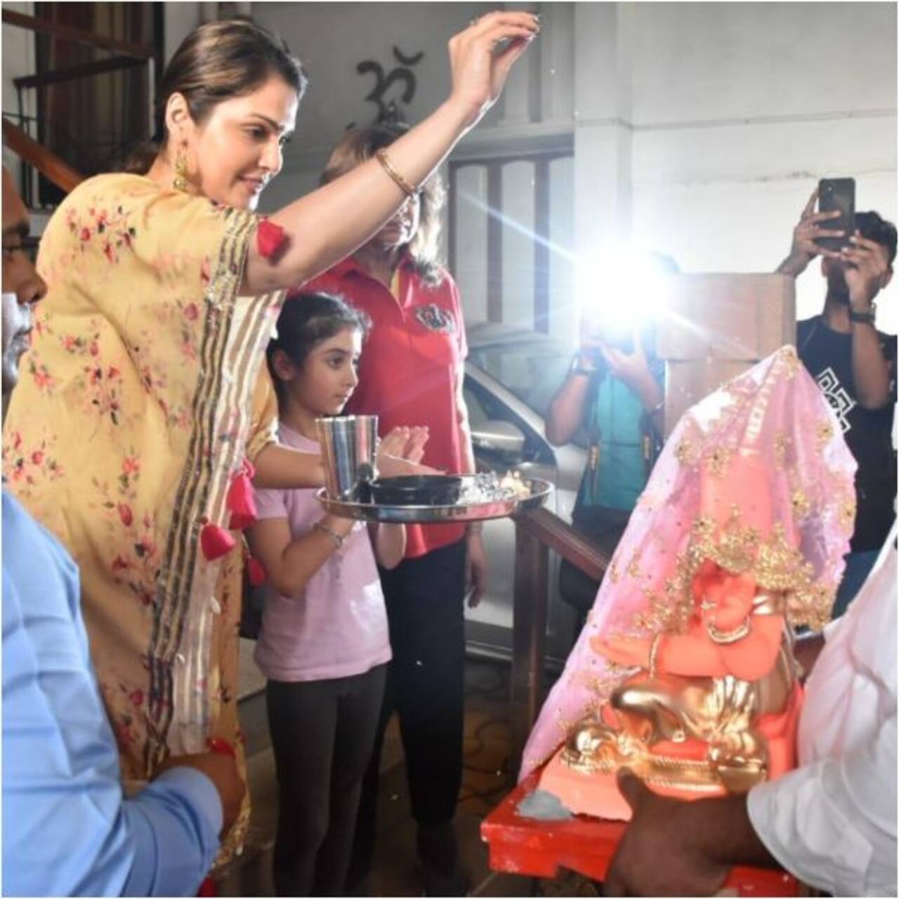 Ganesh Chaturthi 2022: Gurmeet Choudhary, Rahul Vaidya, Isha Koppikar ...