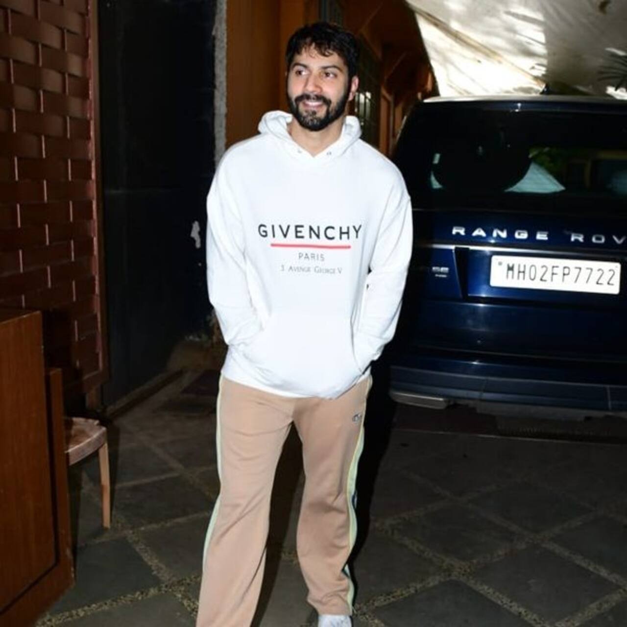 It’s AWKWARD! Nora Fatehi, Neha Bhasin and more celebs embarassing ...