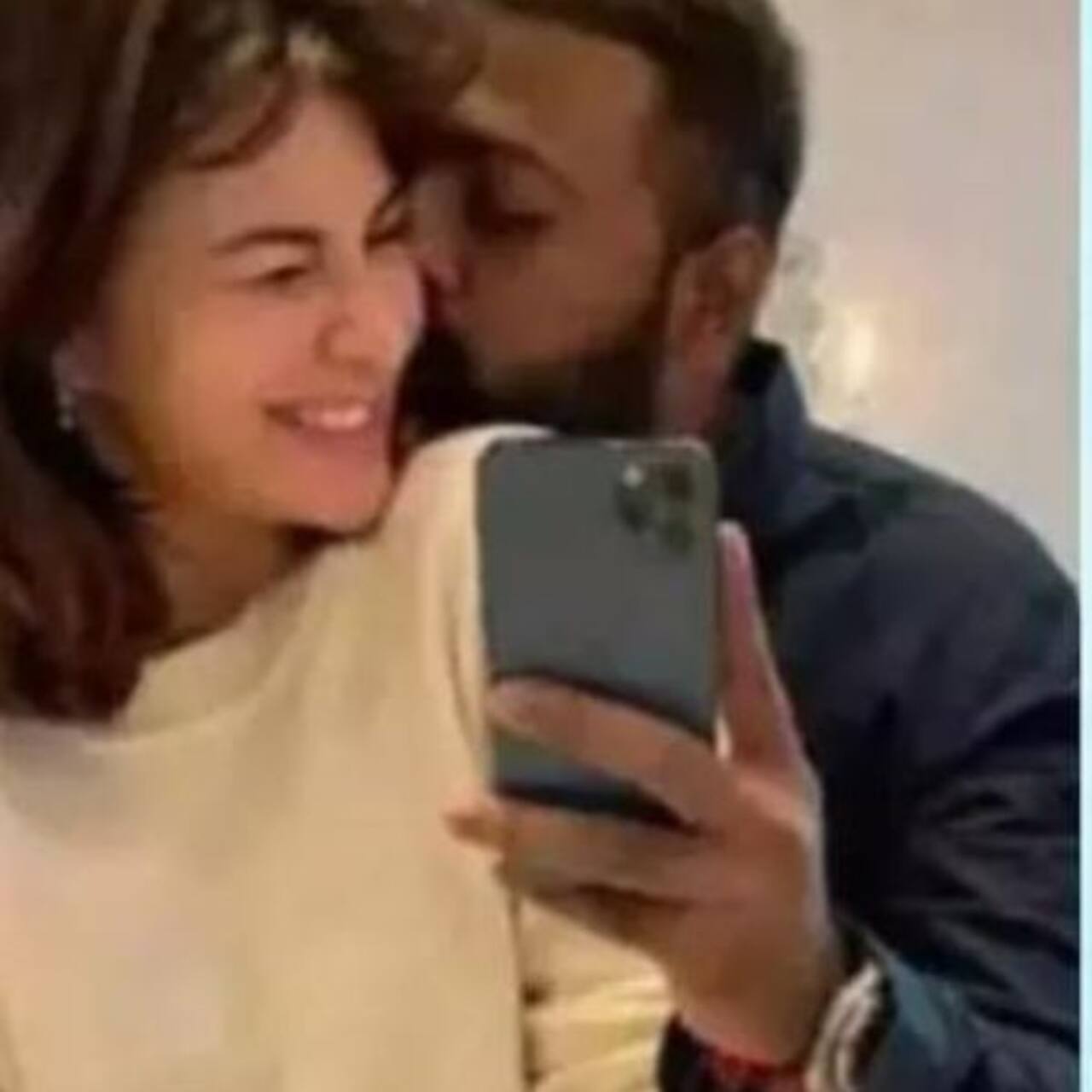 Jacqueline Fernandez-Sukesh Chandrashekhar's relationship facts