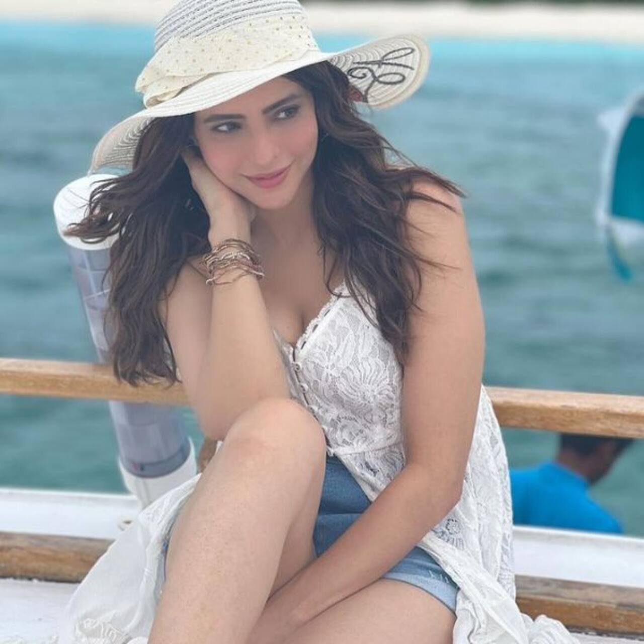 Aamna Sharif's sexy beach outfits
