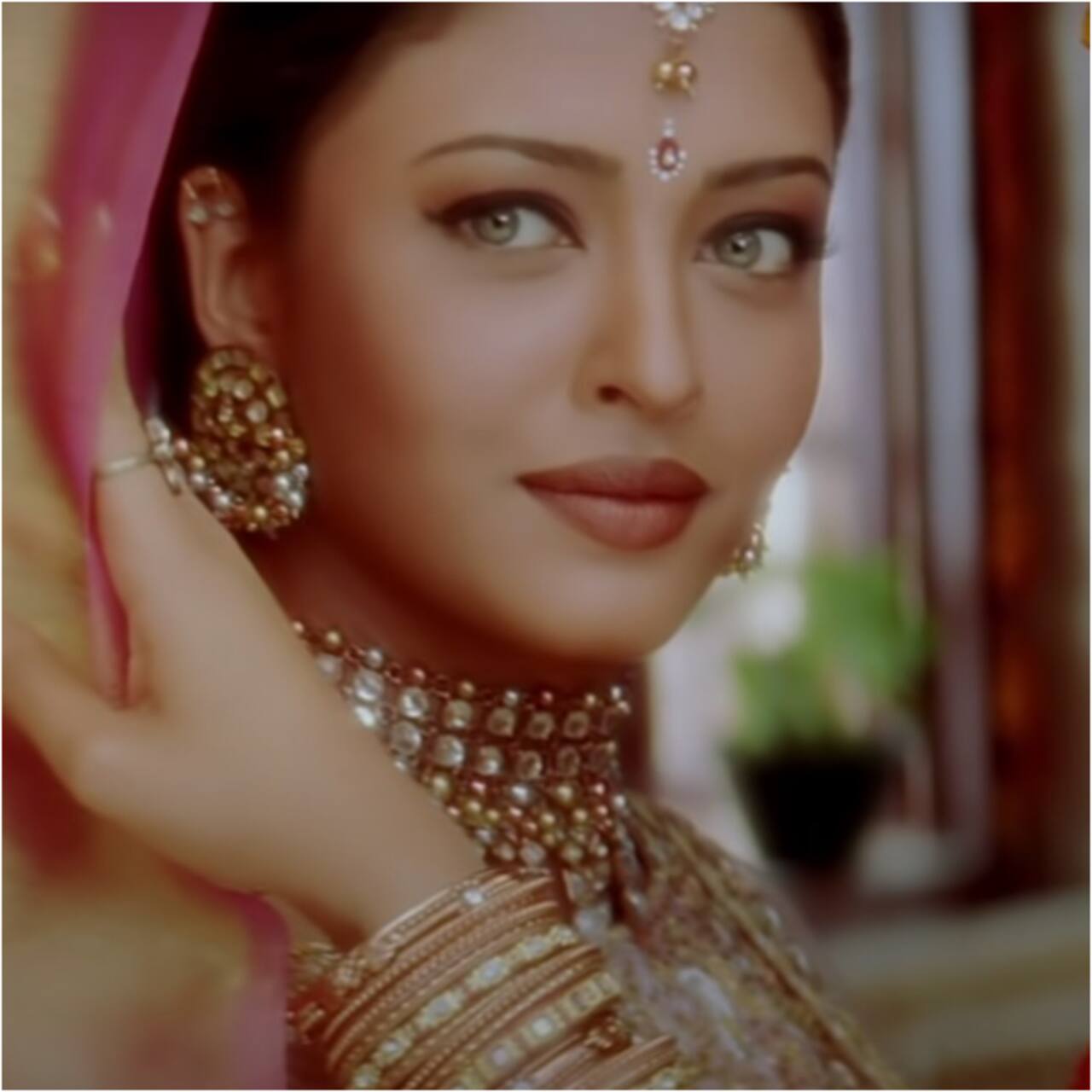 Before Ponniyin Selvan, 5 times Aishwarya Rai Bachchan left everyone ...
