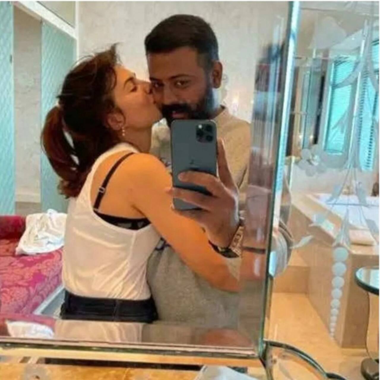 Jacqueline Fernandez, Nora Fatehi, Nikki Tamboli and three more ...