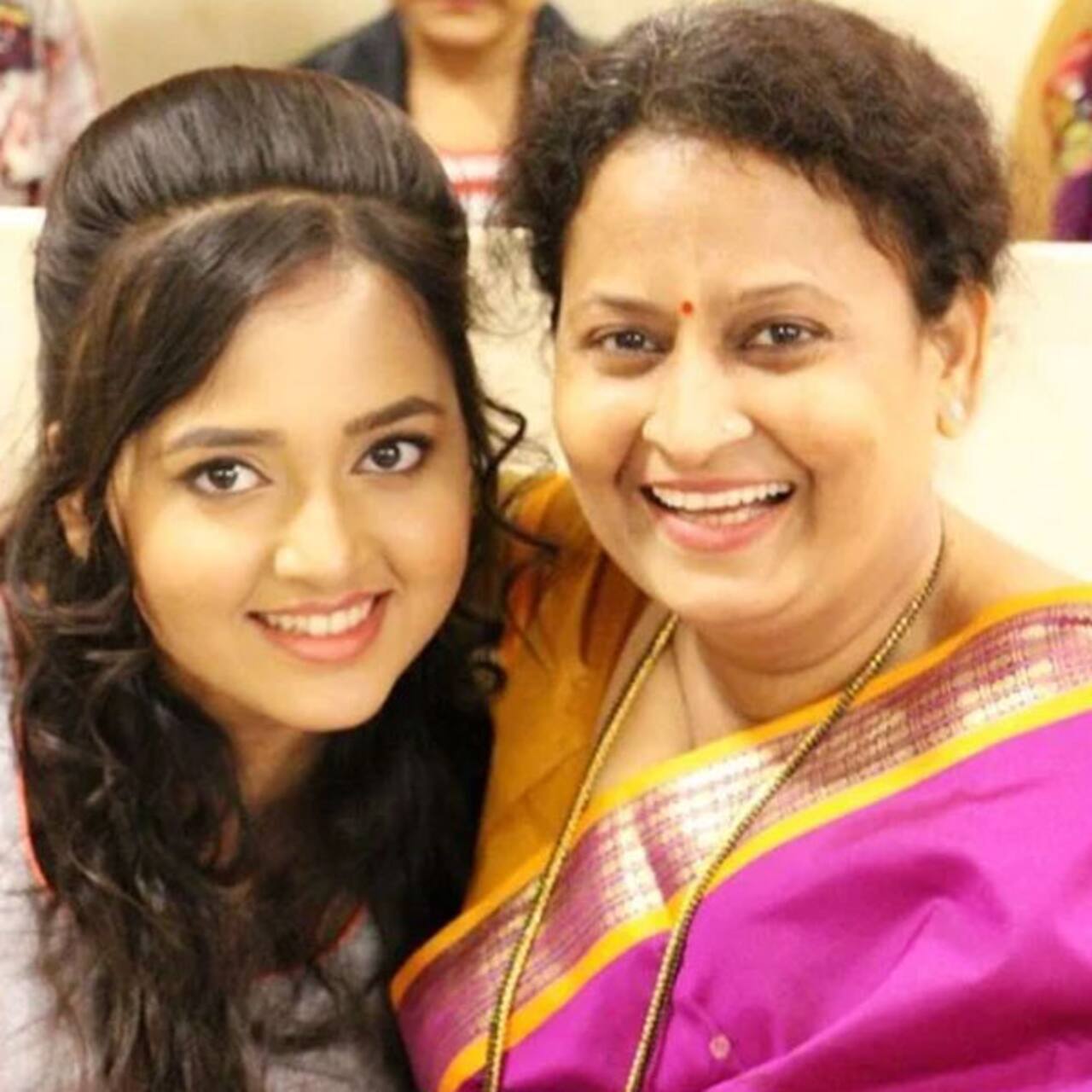 Jhalak Dikhhla Jaa 10's Nia Sharma, Shivangi Joshi, Siddharth Nigam and ...