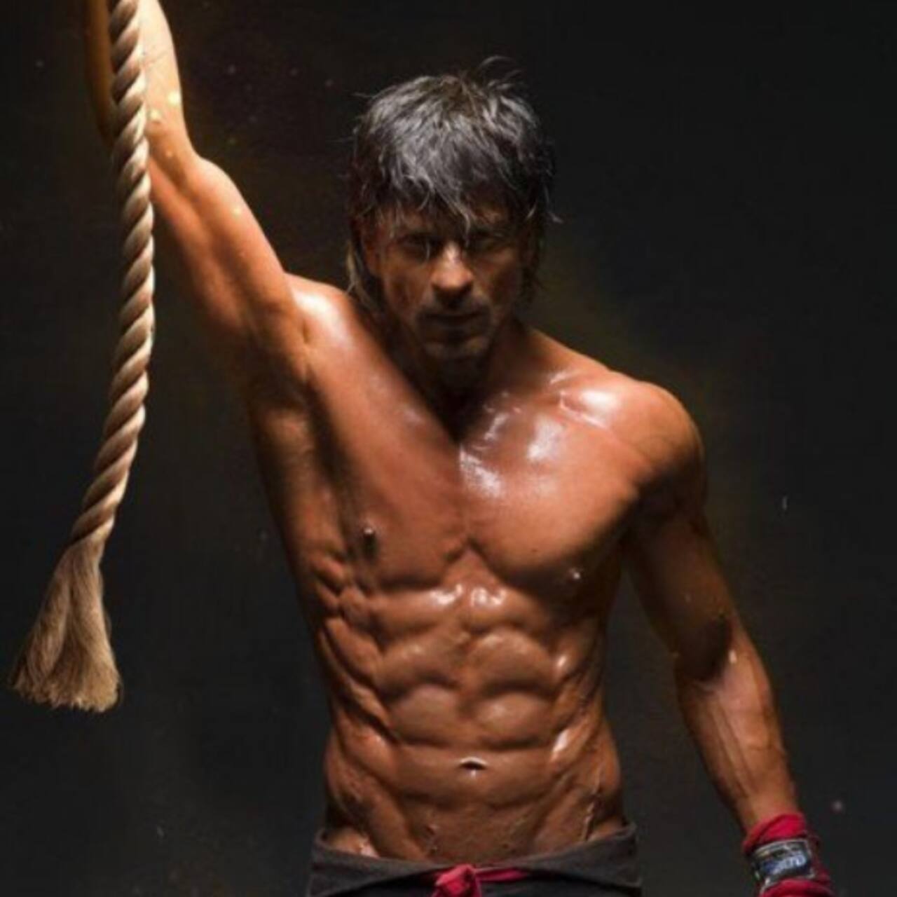 Pathaan: 7 Shirtless pictures of Shah Rukh Khan that prove he is the sexiest at 56