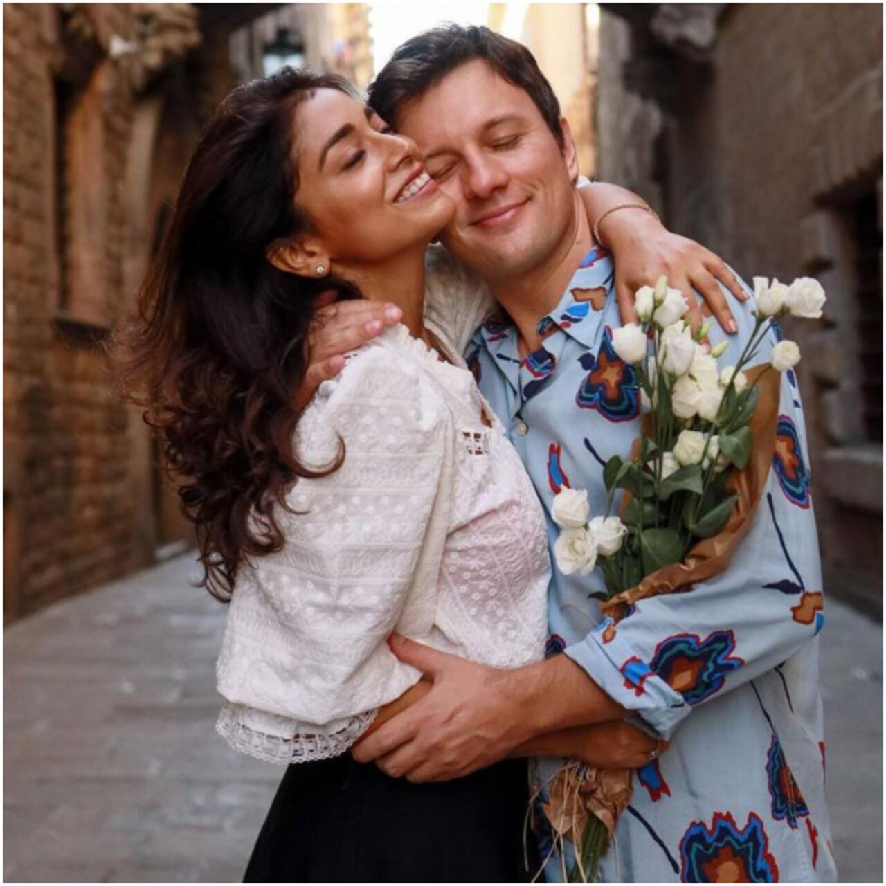 South actress Shriya Saran gets romantic with husband Andrei Koscheev ...