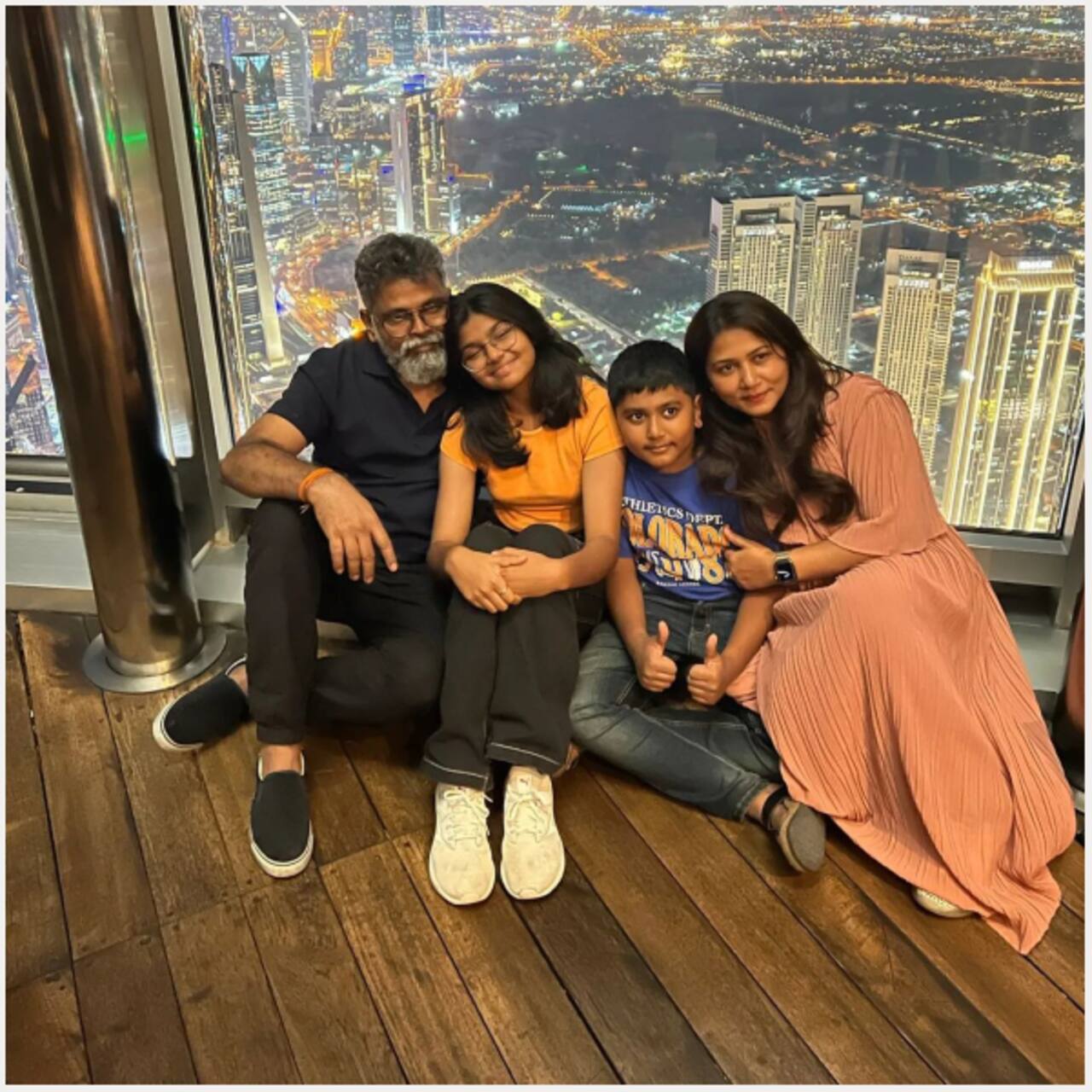 South Movie Pushpa 2 director Sukumar wife Thabitha Bandreddi is simple ...