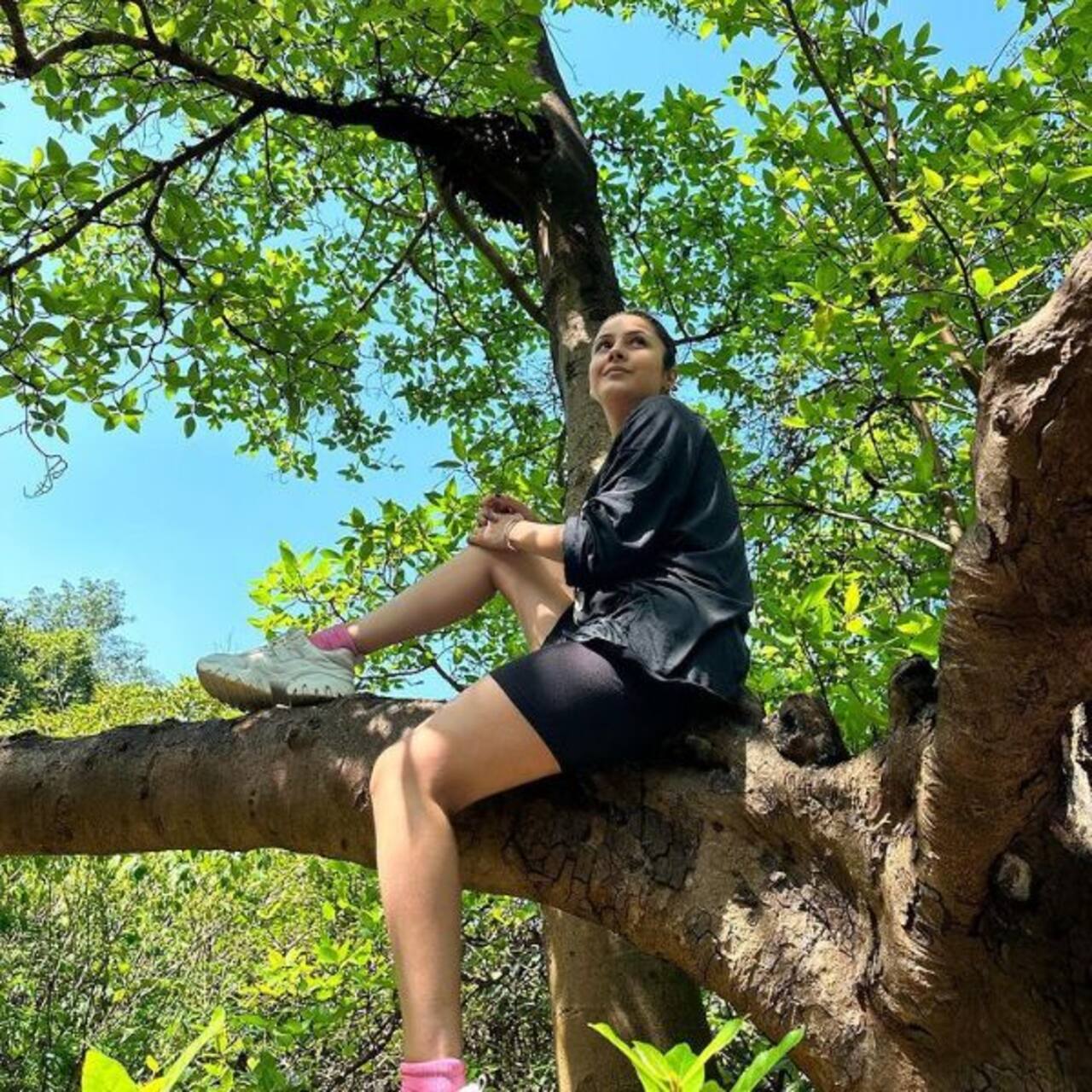 Shehnaaz Gill Goes Raw And Unfiltered Whilst On A Vacation