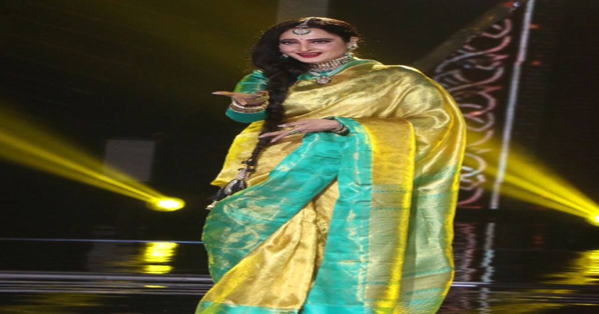 Rekha's most captivating looks in saree