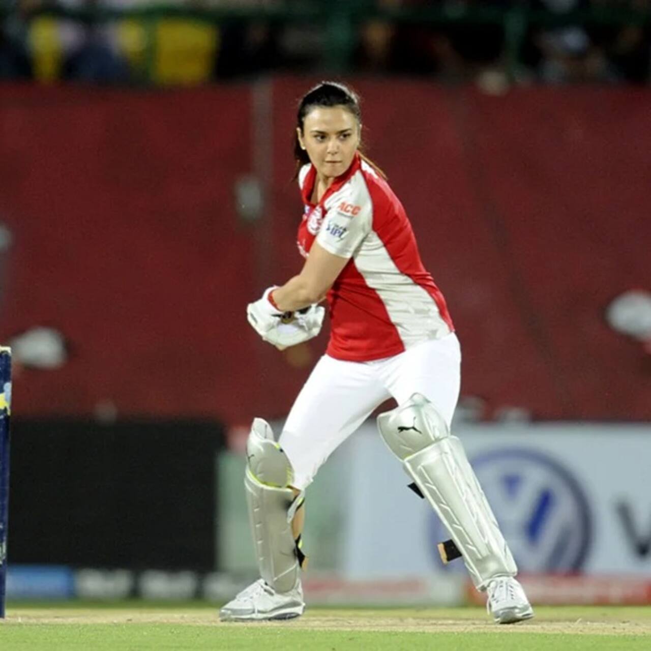 Not only Janhvi Kapoor; Deepika Padukone, Anushka Sharma and these ...