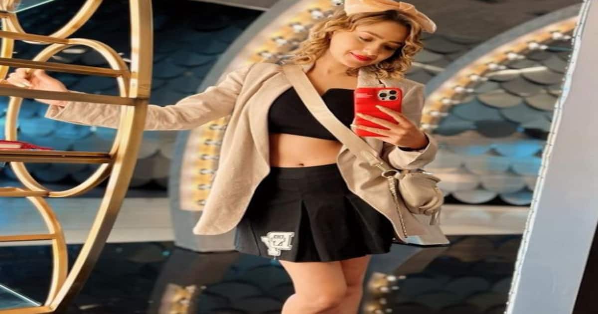 Madalsa Sharma's fab looks in skirts