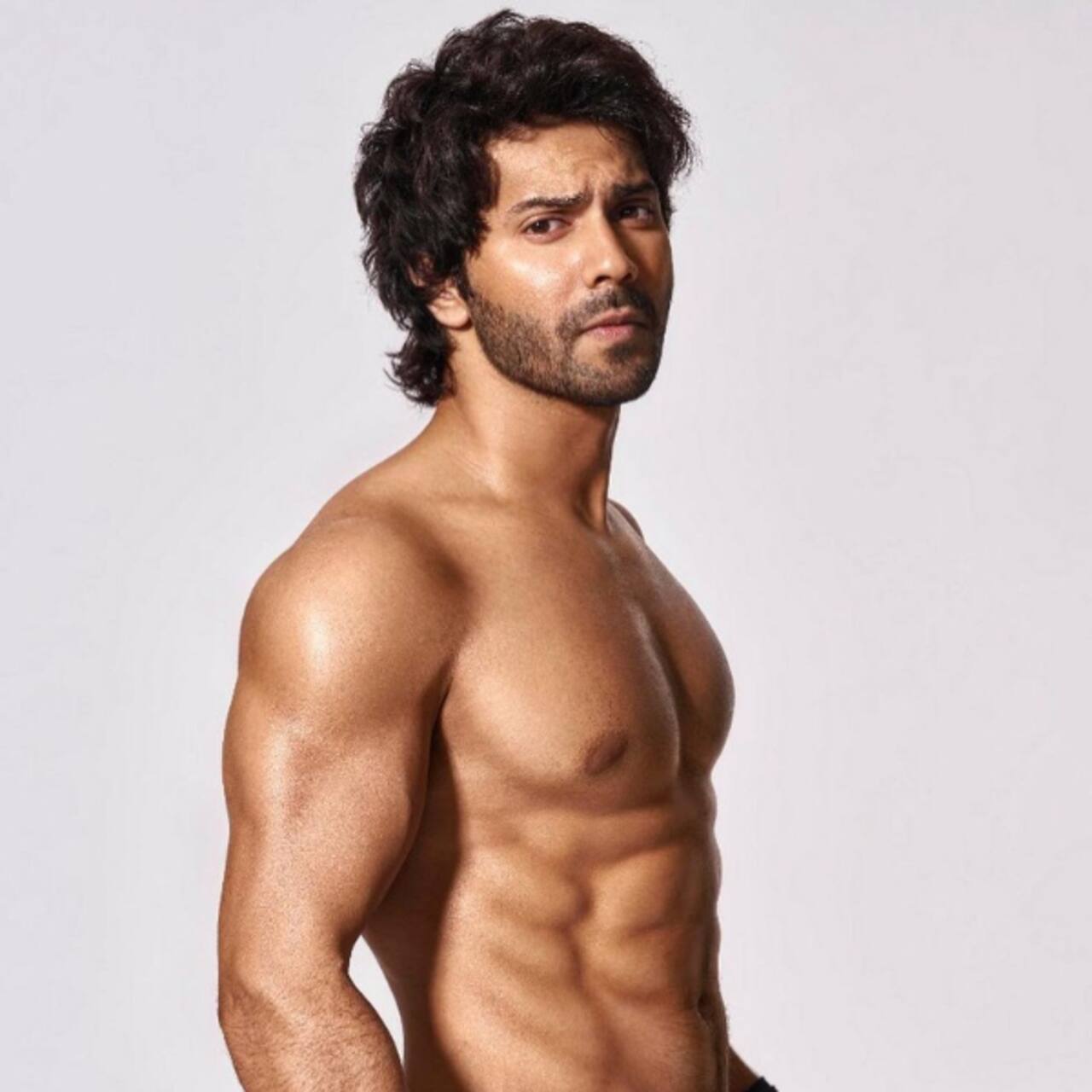 Akshay Kumar BEATS Kartik Aaryan, Shah Rukh Khan and other Bollywood ...