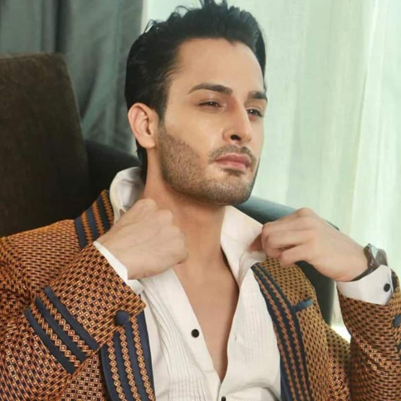 Sumbul Touqeer Khan To Umar Riaz These Bigg Boss Contestants Cried A ...