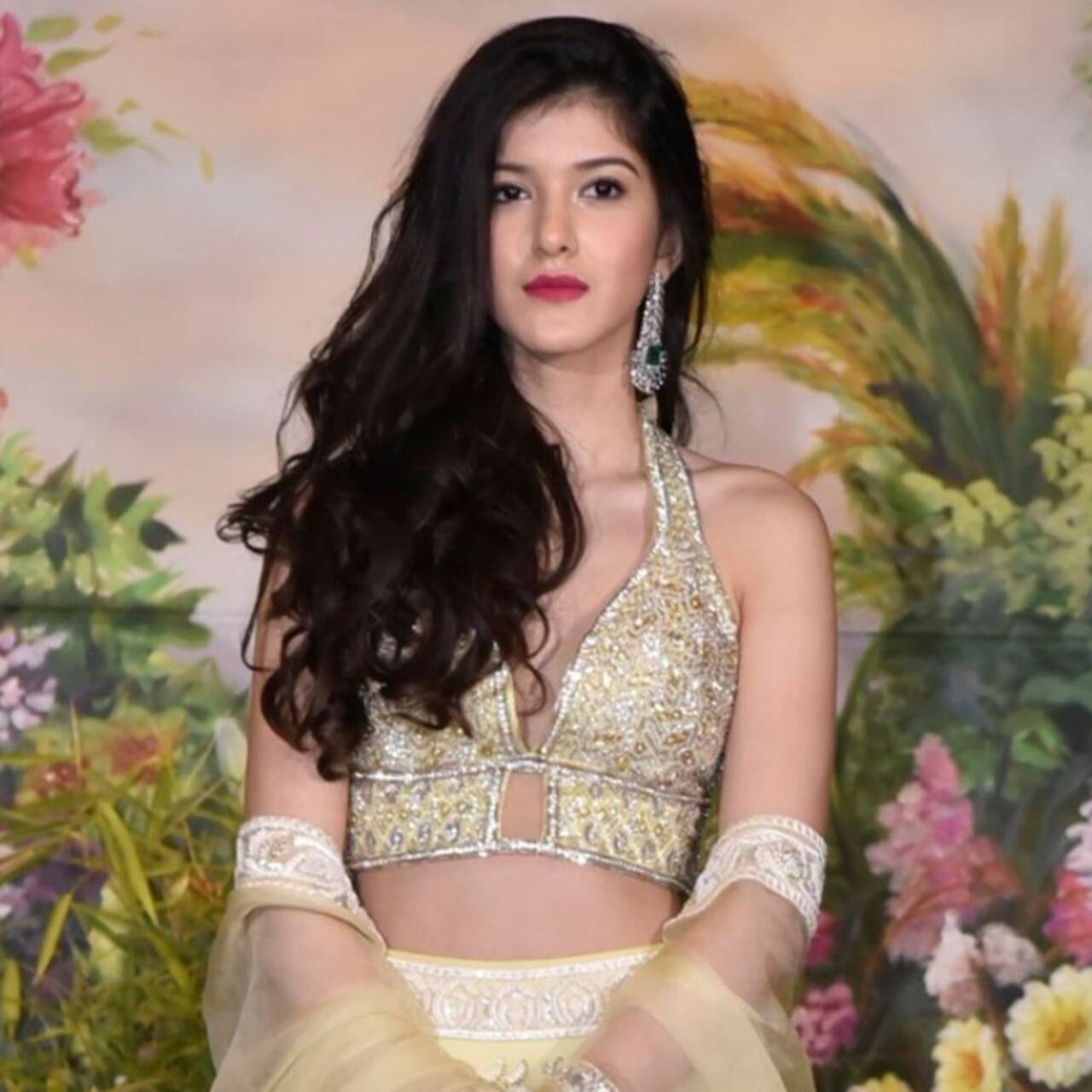 Suhana Khan, Khushi Kapoor, Sara Tendulkar and more star kids who are viral sensations even ...