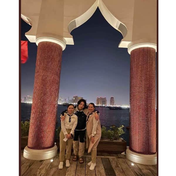 BTS Jungkook x FIFA WC 2022: Golden Maknae poses for adorable pics with Doha hotel staff, Korean ...