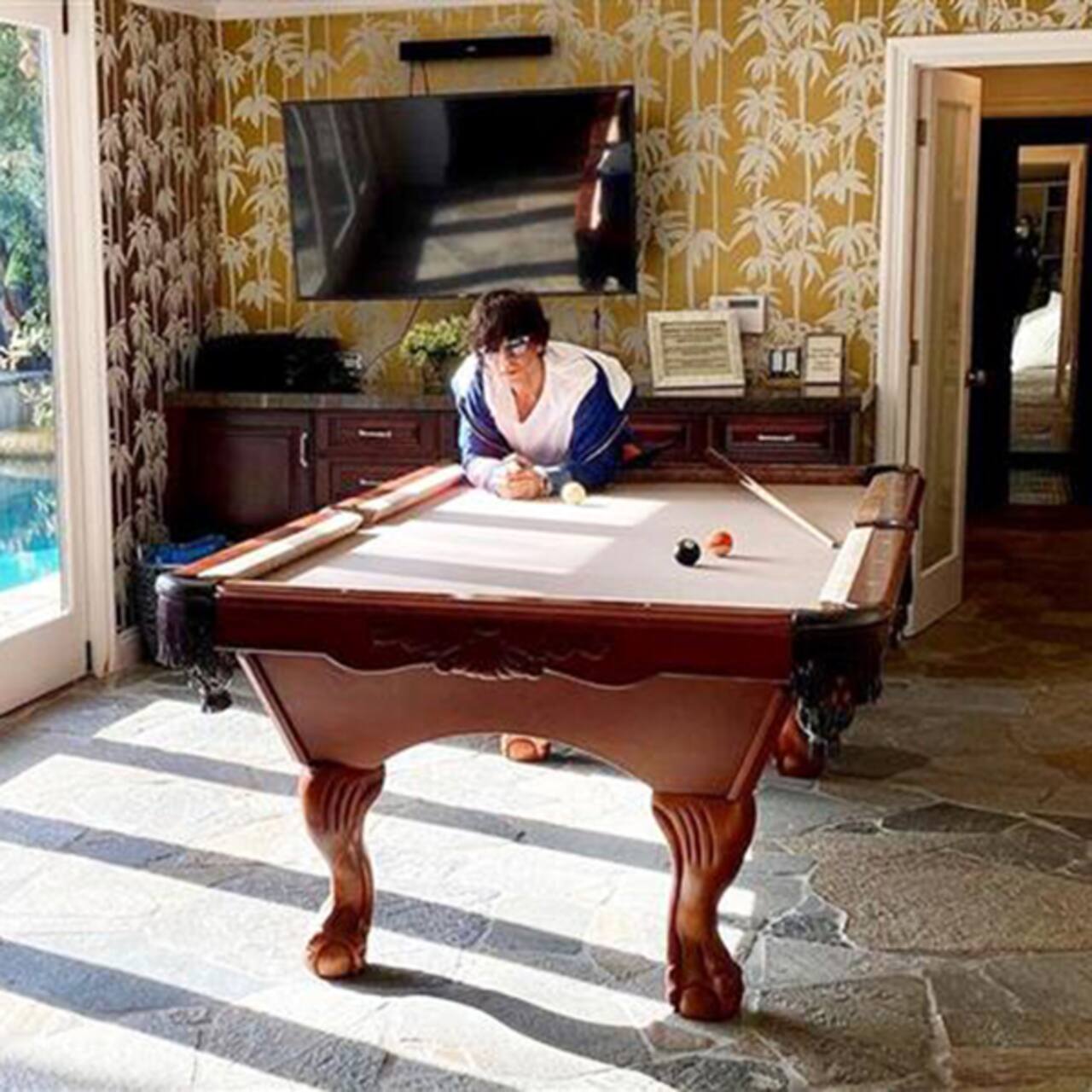 Pathaan actor Shah Rukh Khan's multi-crore properties scream luxury ...