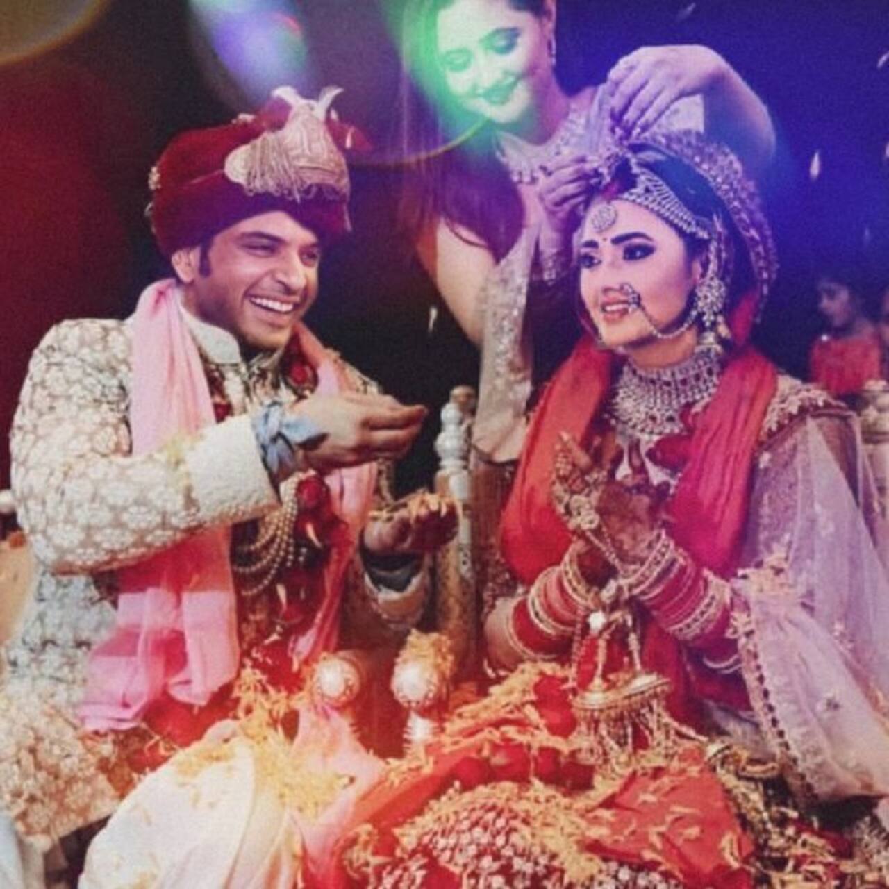 Bollywood Stars Fake Wedding Photos : बॉलीवुड स्टार्स की शादी की फेक फोटोज