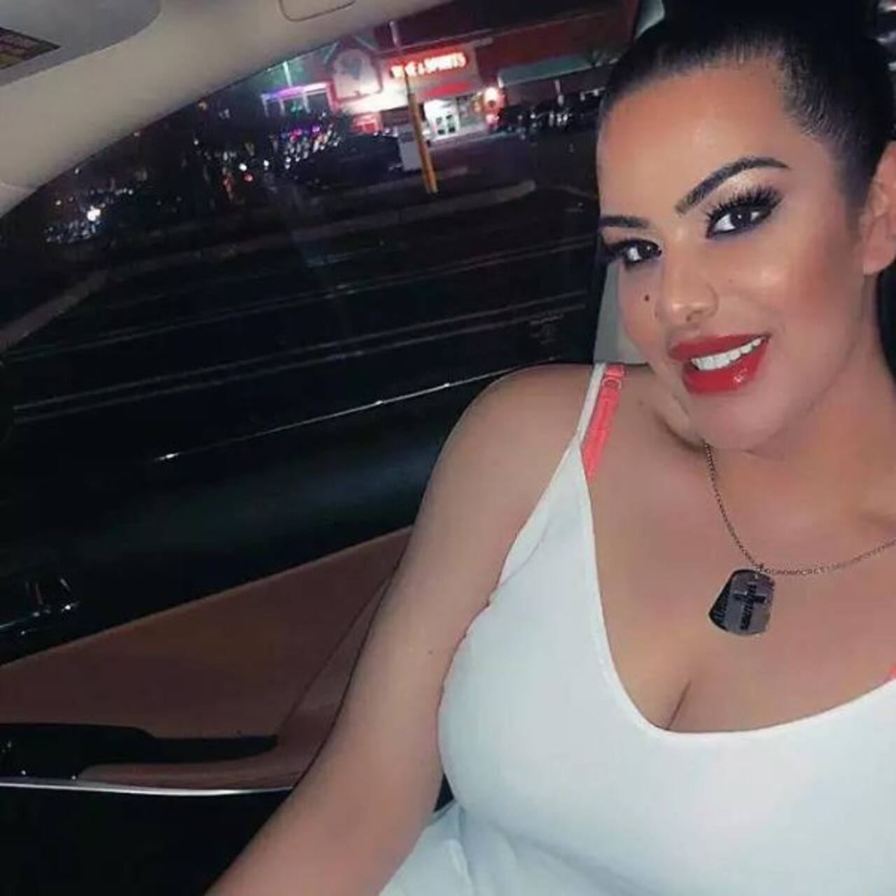 Sanjay Dutt's daughter Trishala Dutt is a sensation