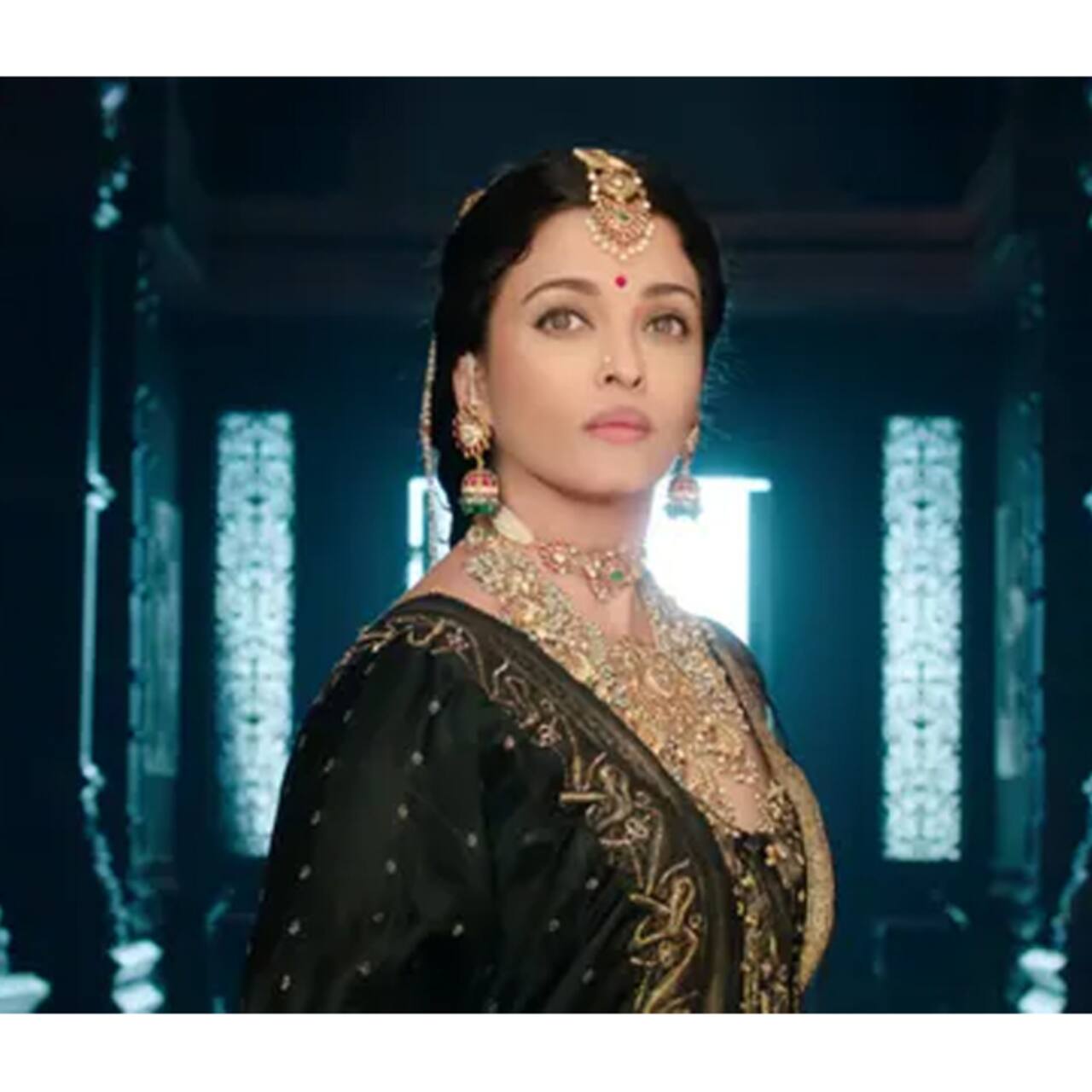 Salman Khan, Aishwarya Rai Bachchan, Shah Rukh Khan and more Bollywood ...