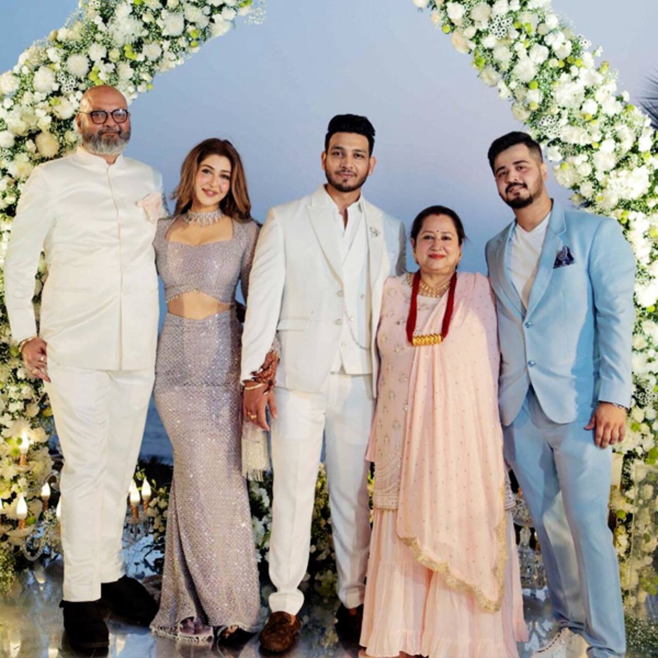 Sonarika Bhadoria Roka Ceremony: 'देवों के देव- महादेव' फेम सोनारिका ...