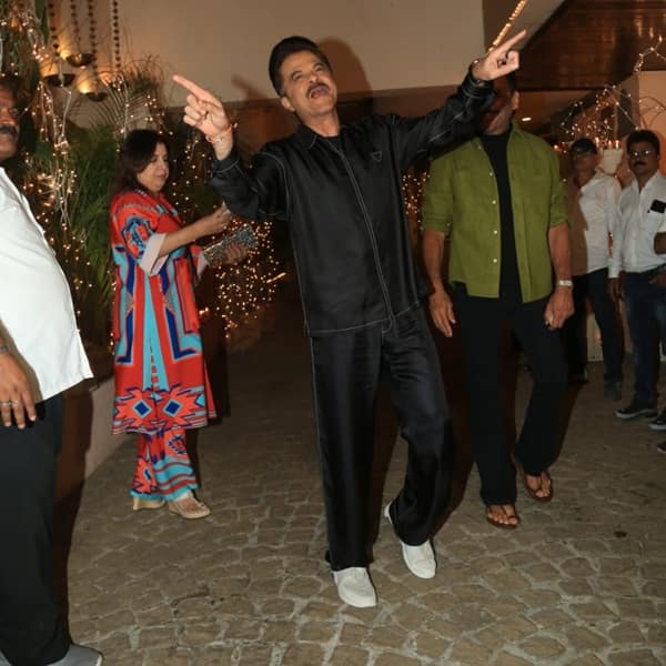 It's Awkward! Ananya Panday, Karan Kundrra and more celebs will have ...