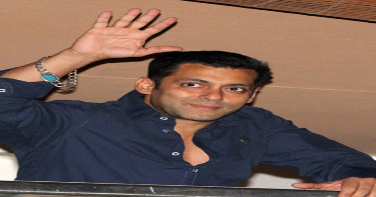 Bollywood stars who have the most iconic homes