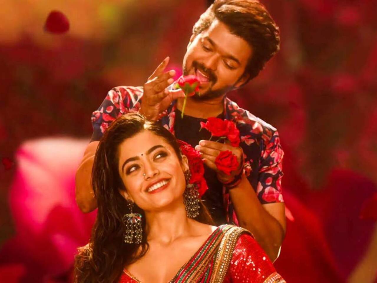 Thalapathy Vijay's romantic scene from Varisu goes viral, watch video