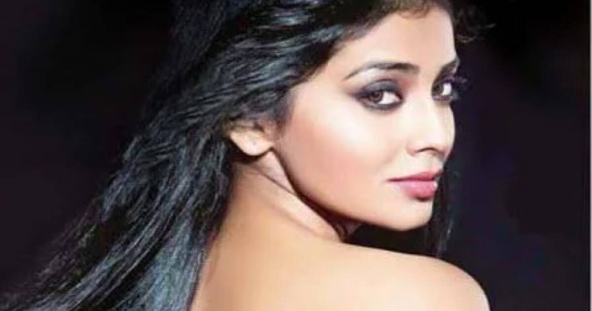 South Indian actresses with the best back