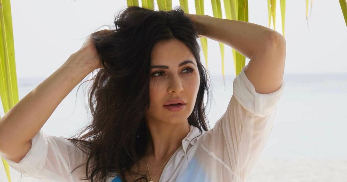 Beach Babes Of Bollywood