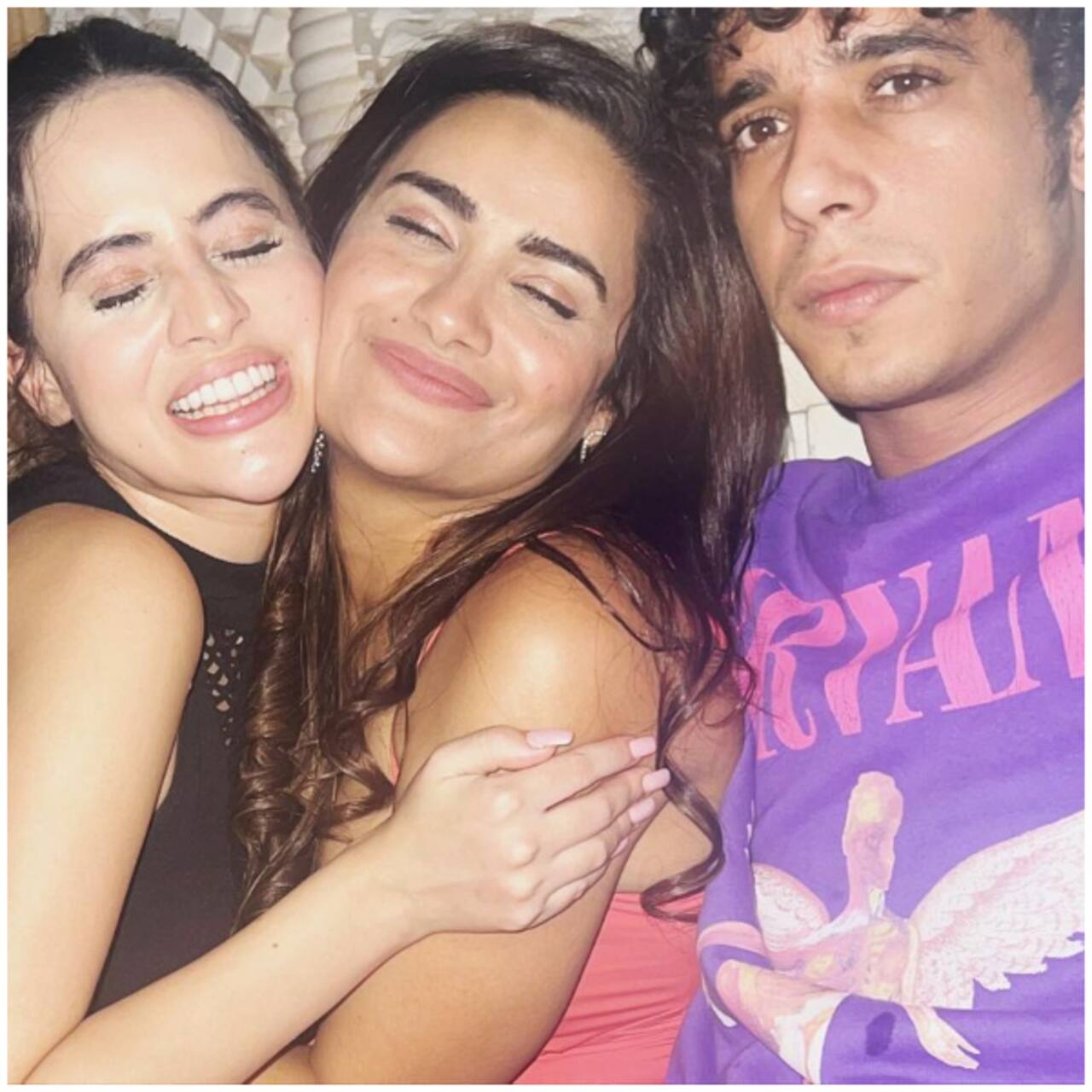 Urfi Javed shares photos with friends from new year bash, Netizens find ...