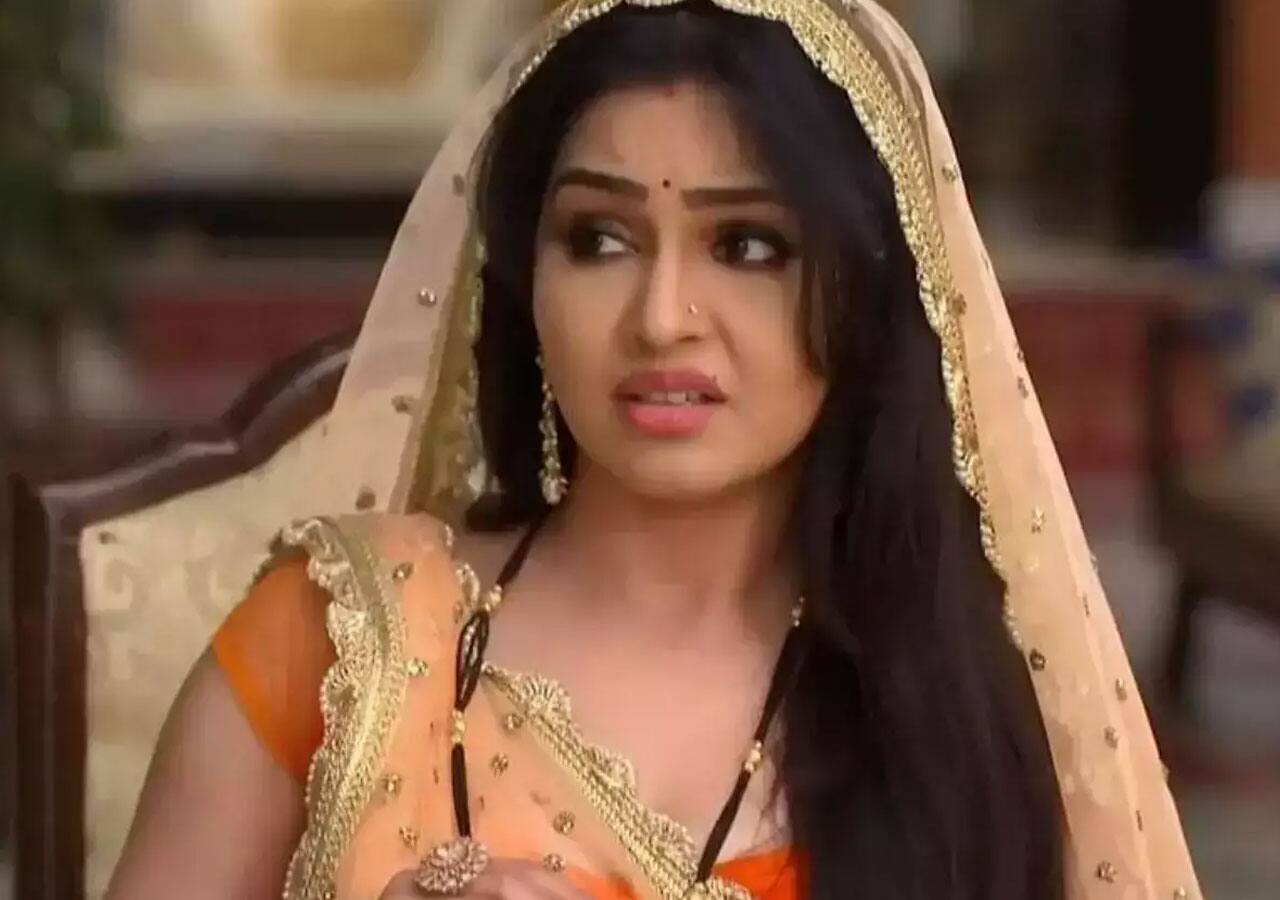 rupali ganguly to shubhangi atre these tv bahus are very educated in real life - कोई है मेडिकल ...