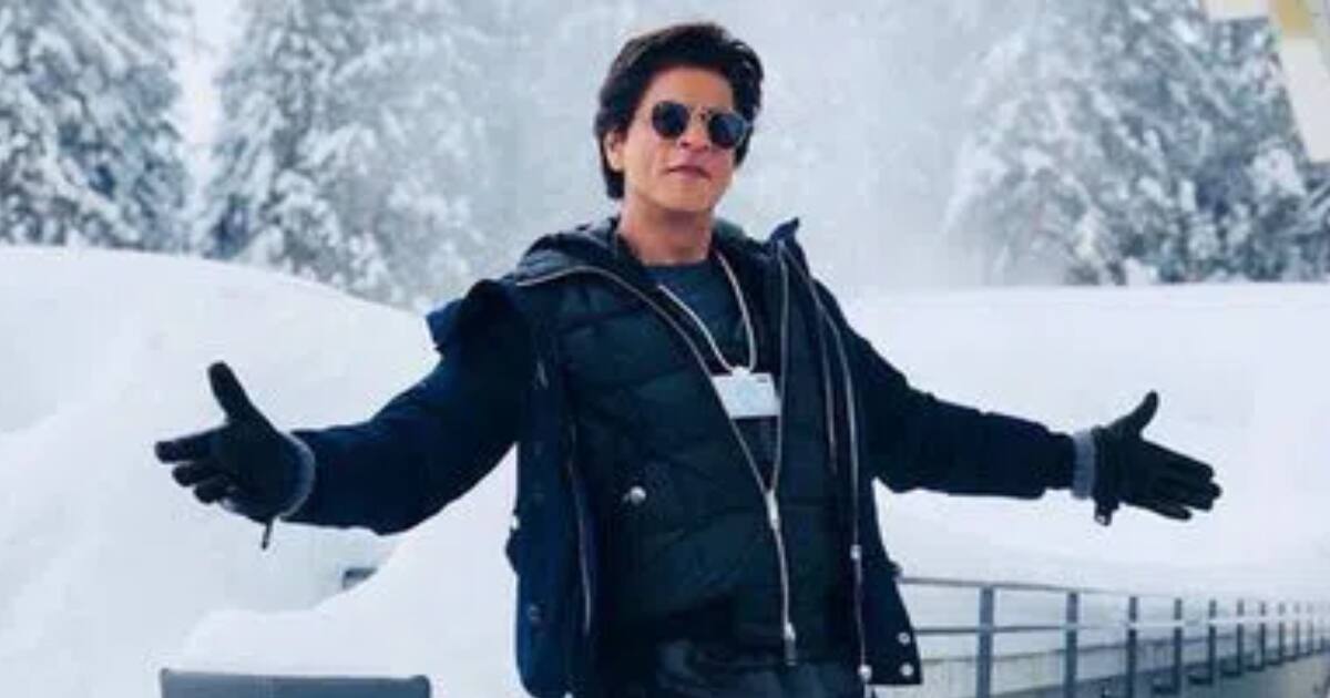 SRK follows these people on Instagram