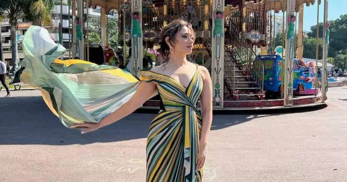 South Indian actresses in multi-coloured outfits