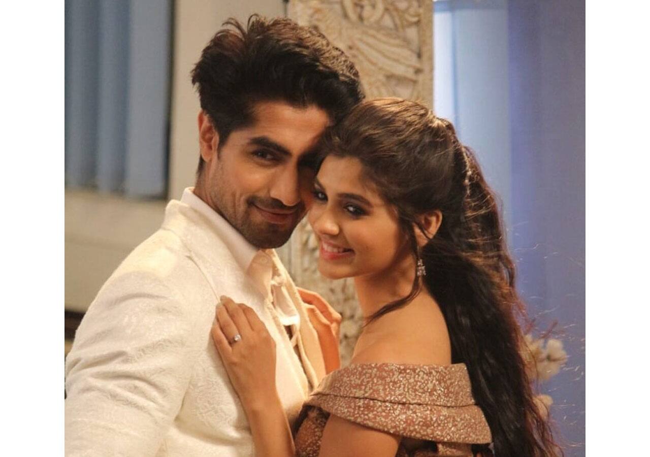 Yeh Rishta kya Kehlata Hai Abhimanyu Akshara Beats Anupama Anuj In TV's Best Jodi Poll Know ...