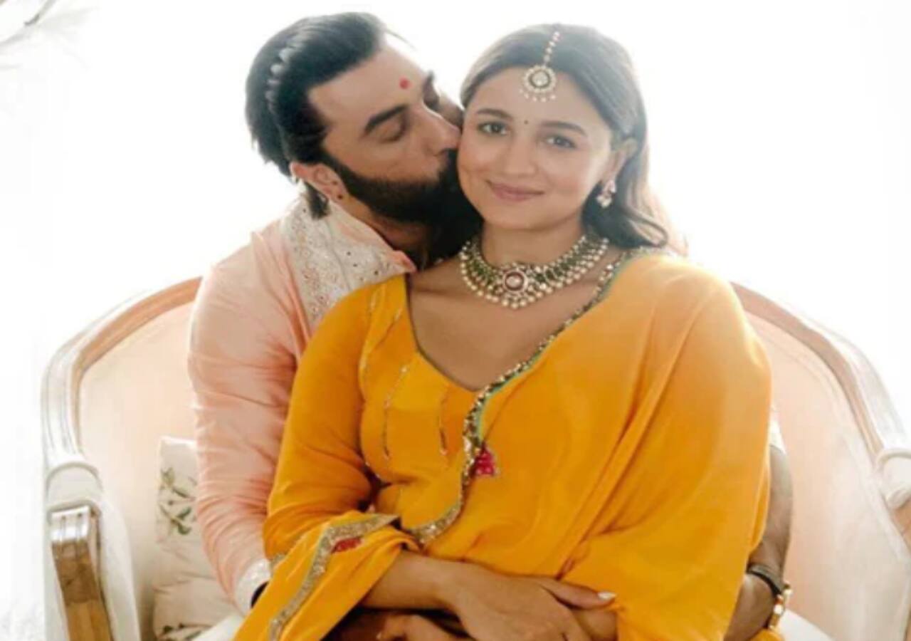 Alia Bhatt shares a pic of Ranbir Kapoor chilling with daughter Raha ...